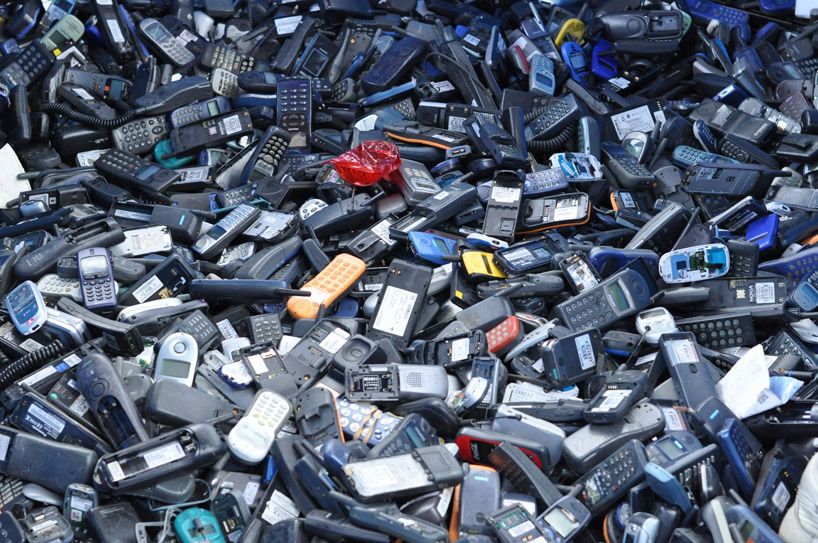 Gaspillage : près de 5 milliards de téléphones portables jetés chaque année